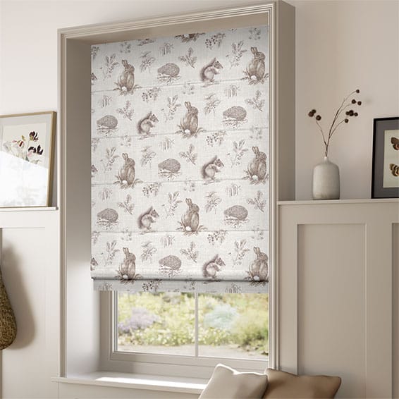 Country Fauna Ivory Roman Blind