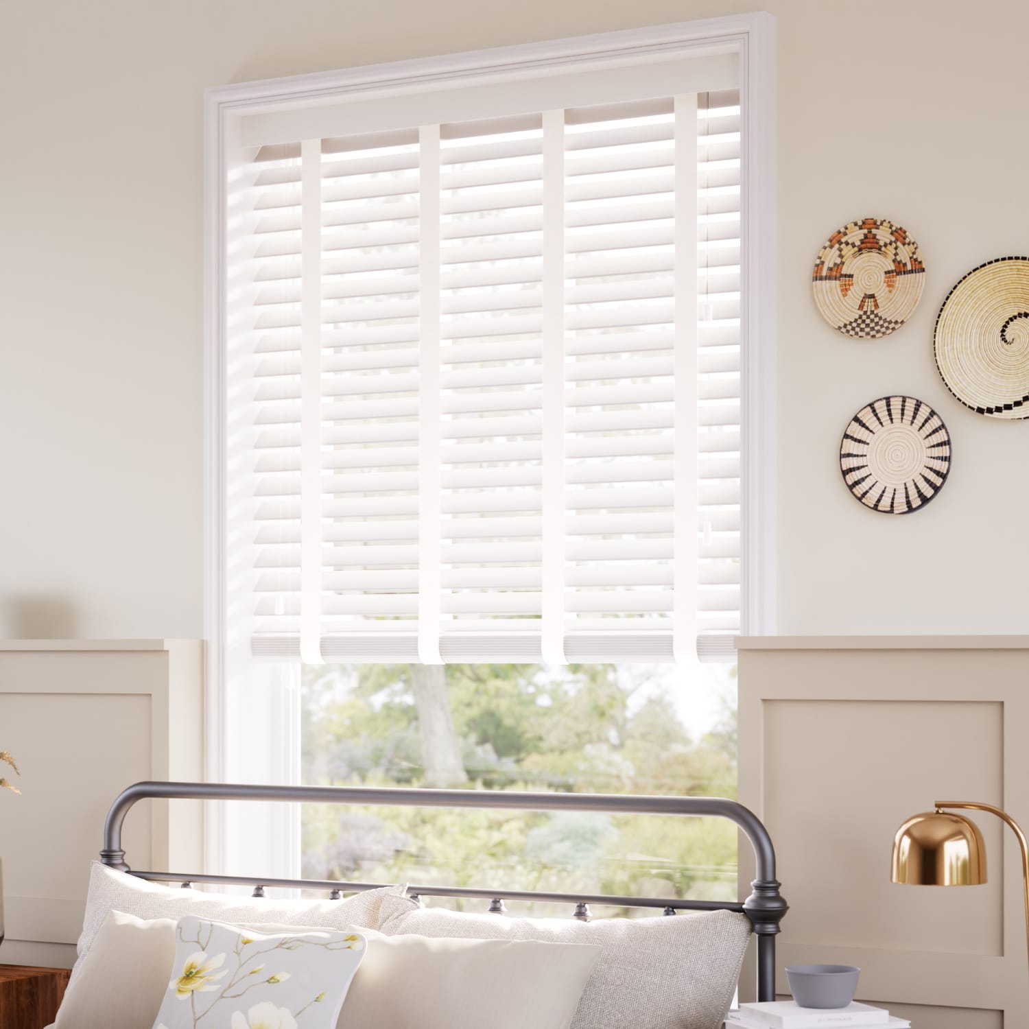 Icicle & Fresh White Faux Wood Blind - 50mm Slat