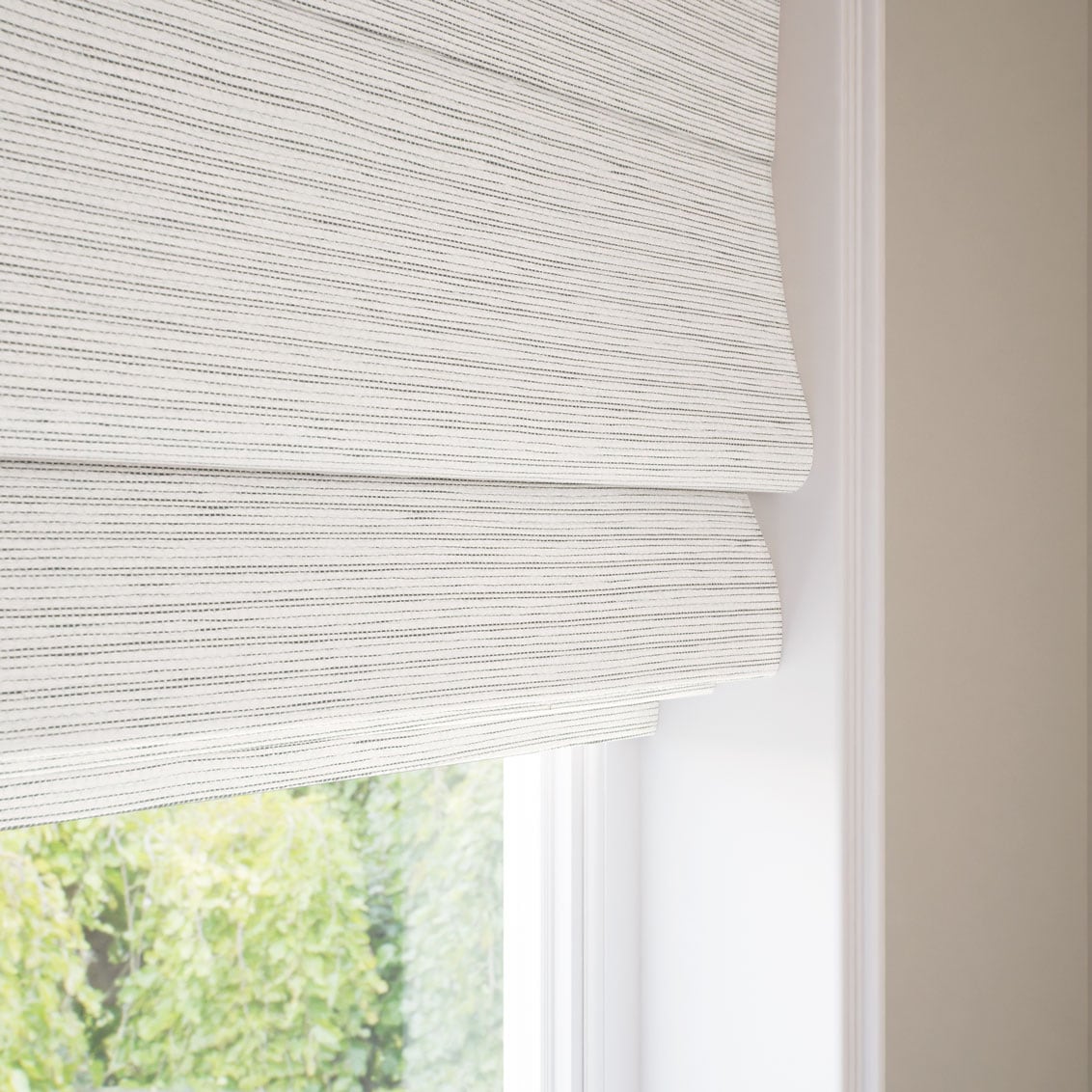 Mendoza Ivory Roman Blind