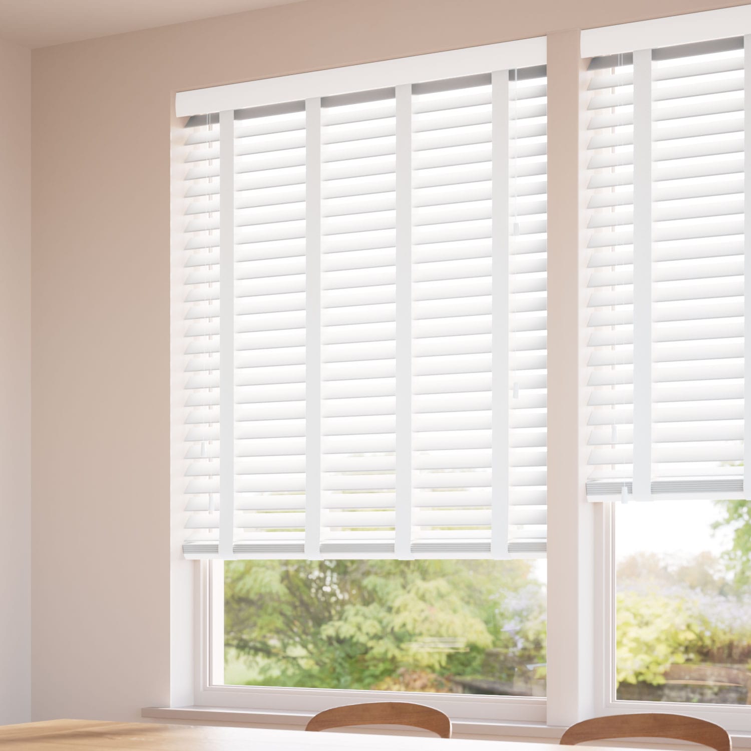 Snowdrift & Fresh White Faux Wood Blind - 50mm Slat
